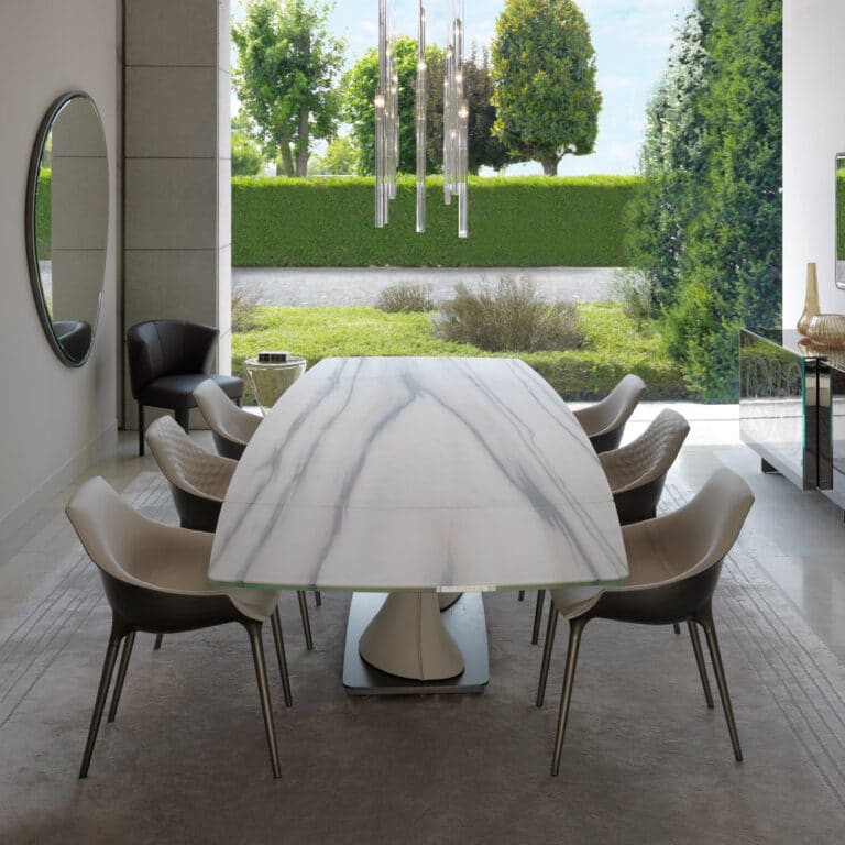 Sophisticated Dining Tables | Casarredo
